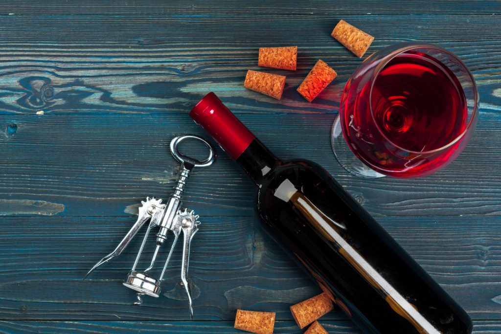 Quand faut-il carafer ou décanter un vin ? - Les idées cuisine de Sylvie